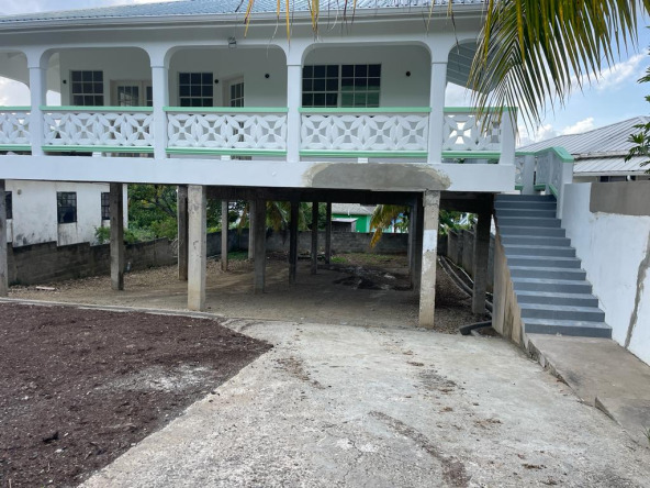 Big 3 Bedroom House for Sale at Cedar Heights